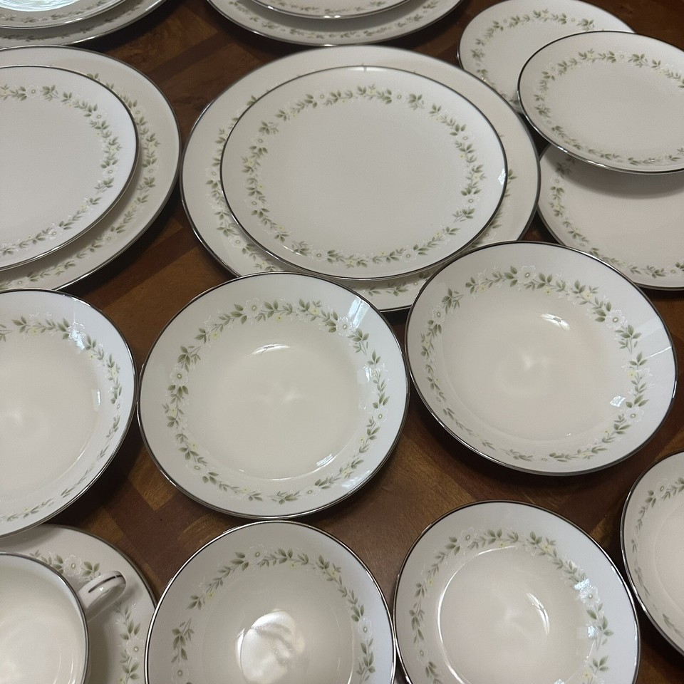 Vintage Mid Century Noritake Ivory Cornelia Japan Floral China Service ...