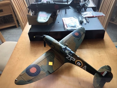 1/18 Mk1 Spitfire DieCast Battle of Britain Agora Corgi Model Zone ...