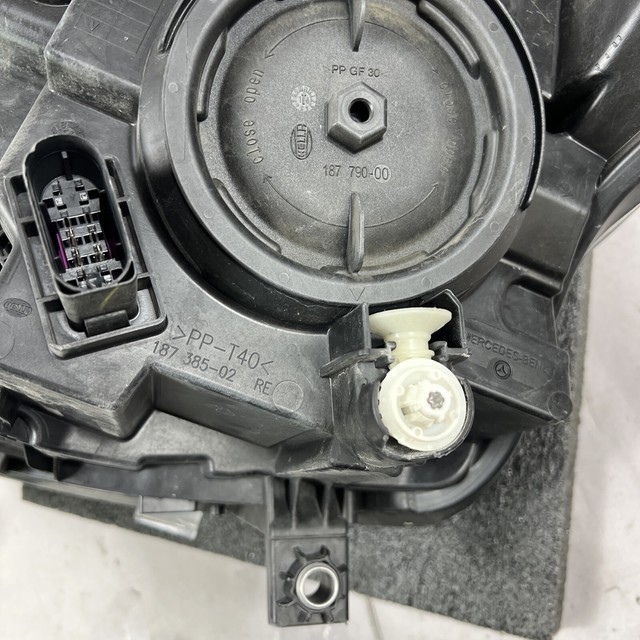 MERCEDES OEM 16-17 Metris-headlight ASSY 4479068200 for sale online | eBay