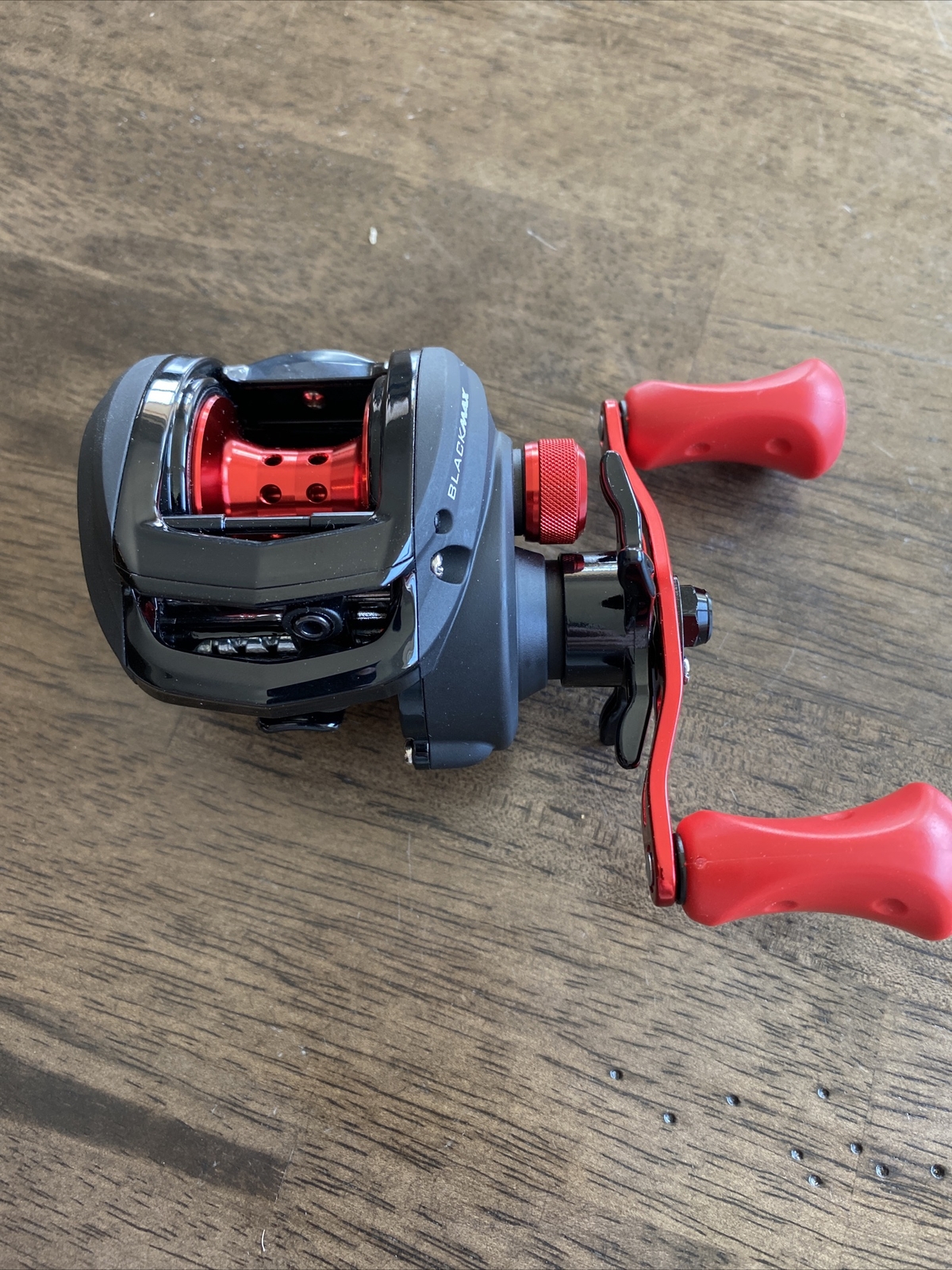 Abu Garcia Black Max 3 Right Hand Baitcast Fishing Reel - BMAX3 for ...
