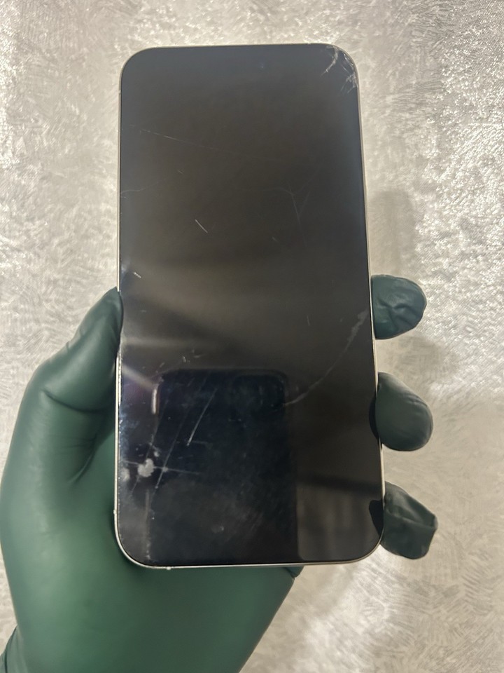 Apple iPhone 15 Pro Max 256gb Spectrum bad LCD Broken Glass For Parts ...