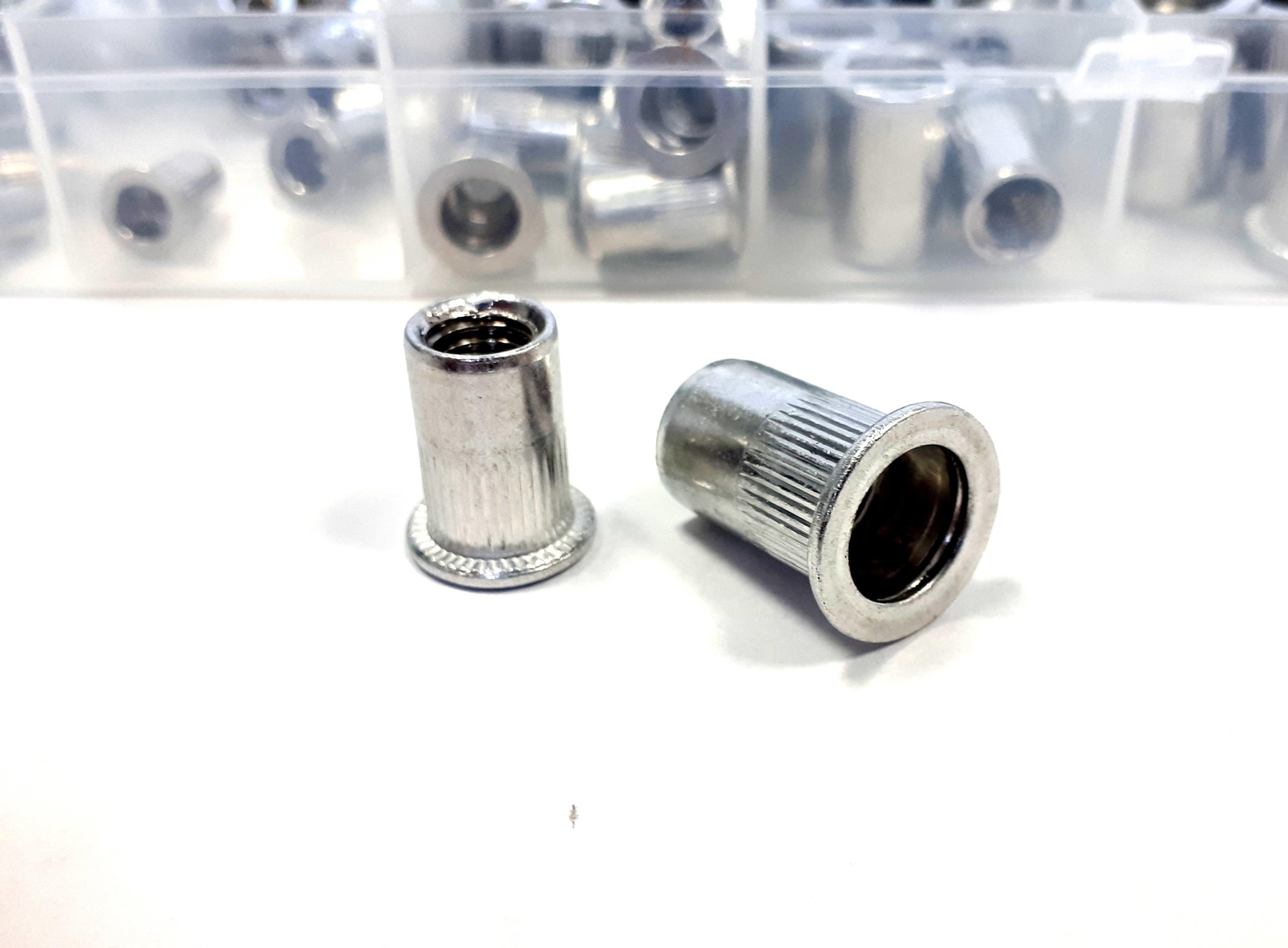 150-tlg. Alu Nietmutter-Sortiment Box Blindnietmuttern Einnietmuttern ...