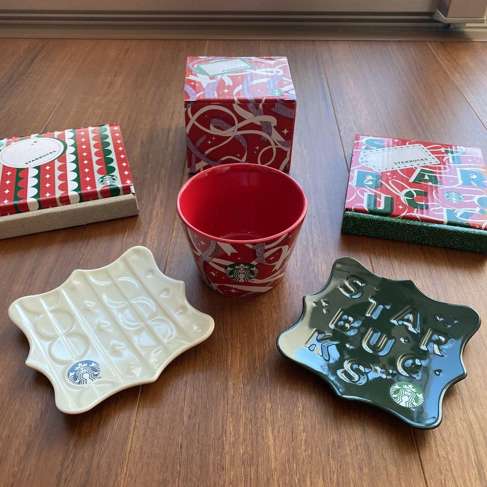 Starbucks Christmas 2021. Set Of 3, 1 Red Mini Cup, White Plate, Green ...