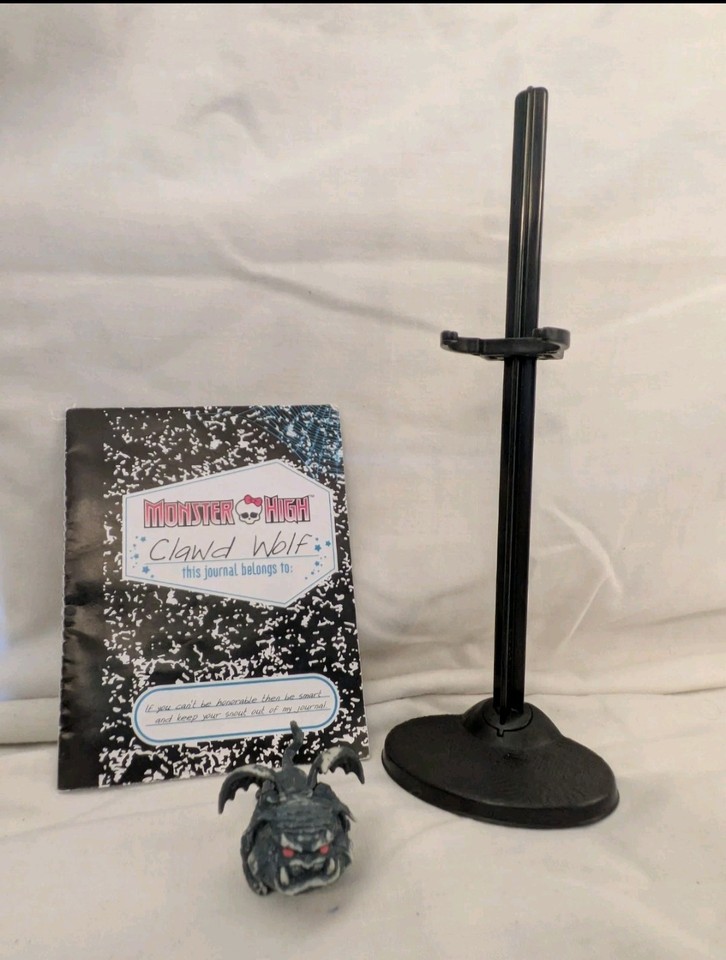 Monster High Forbitten Love Clawd Wolf Fashion Doll First Generation ...