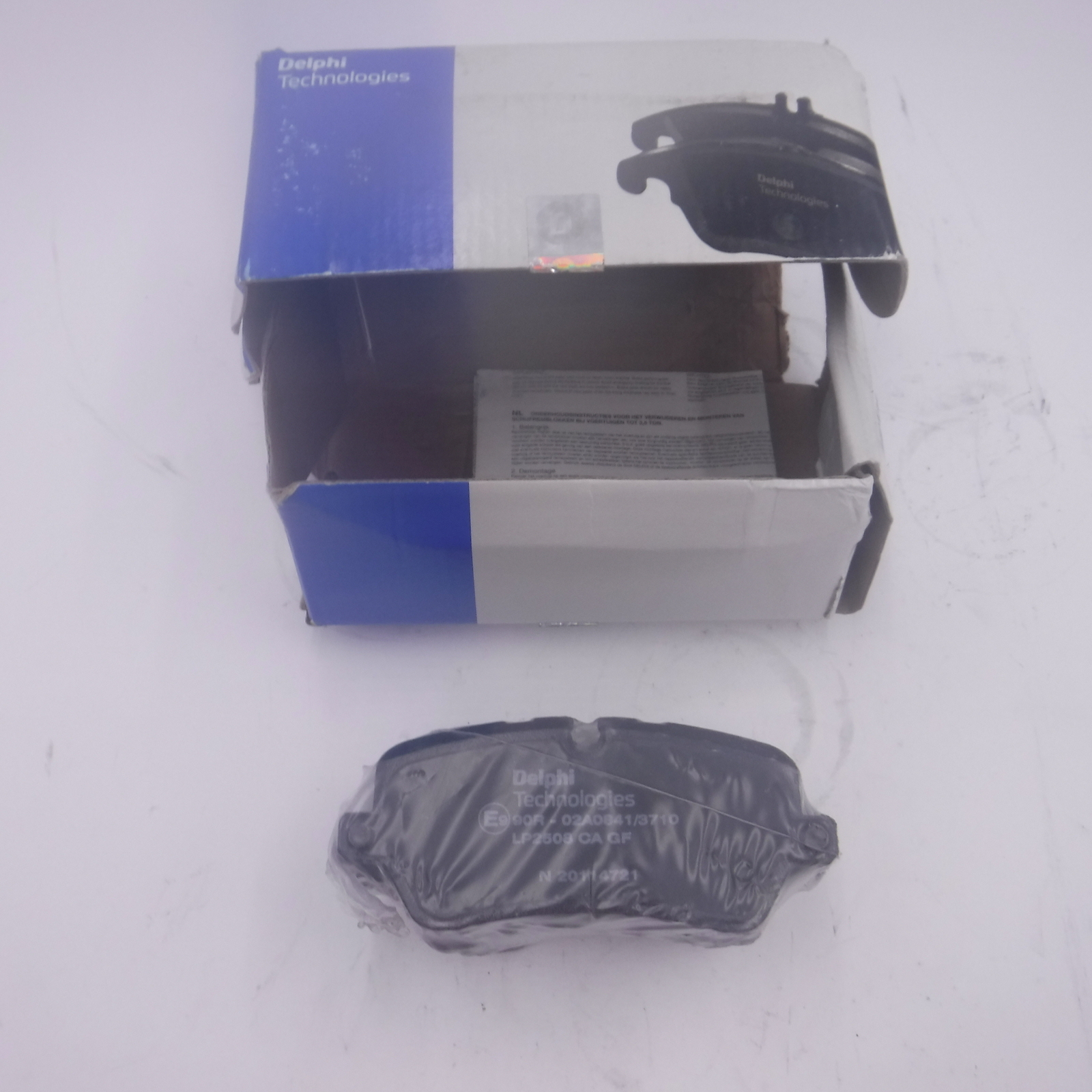 Delphi+Disc+Brake+Pad+Set+for+Land+Rover+Discovery+V+Range+Rover+IV ...