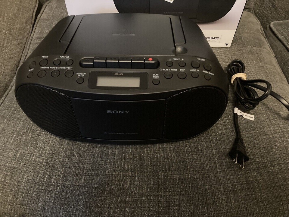 Sony CFD-S70 Mega Bass MP3 CD Cassette Audio-in FM/AM Alarm Clock ...