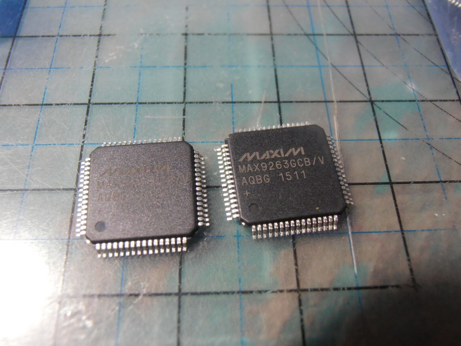 MAX9263GCB/V+ HDCP Gigabit Multimedia Serializer / Deserializer 64TQFP ...