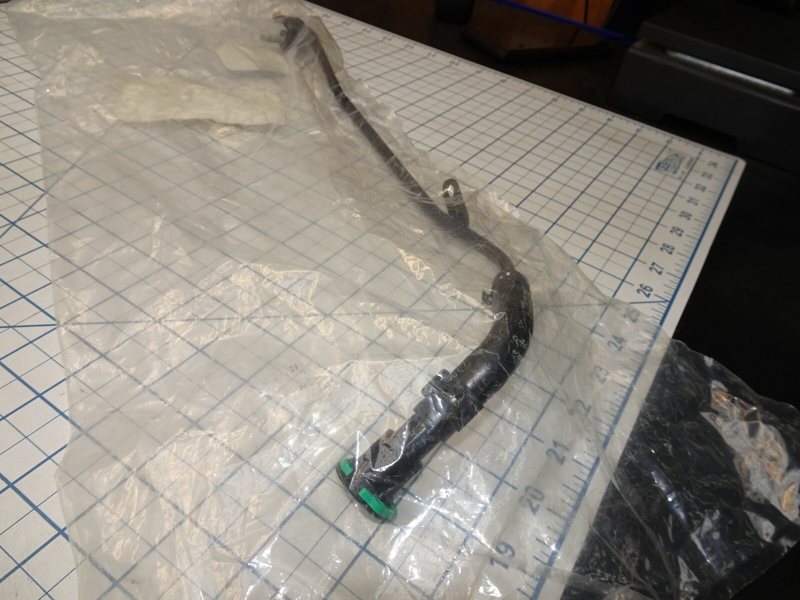 GM 12637183 Coolant Air Bleed Pipe Line Hose Factory Sealed General ...