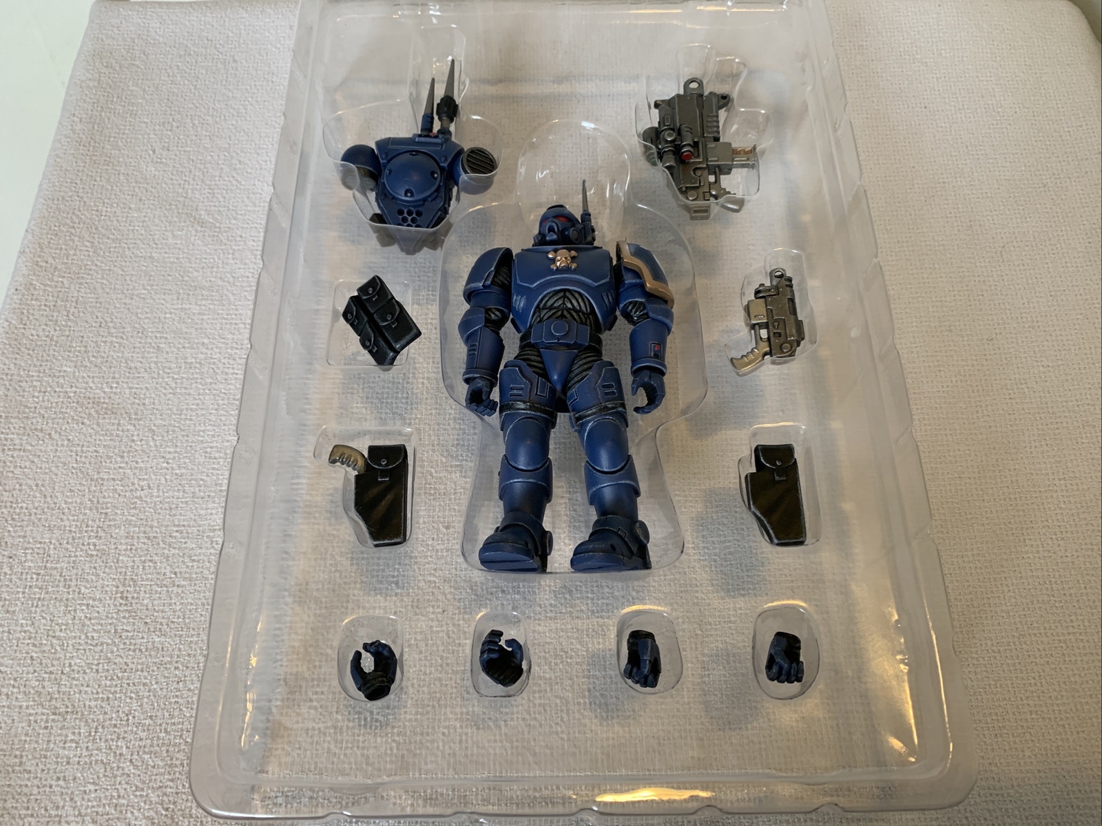 JOY TOY Warhammer 40k Vanguard Marines Ultramarines Infiltrator PULLO 1 ...