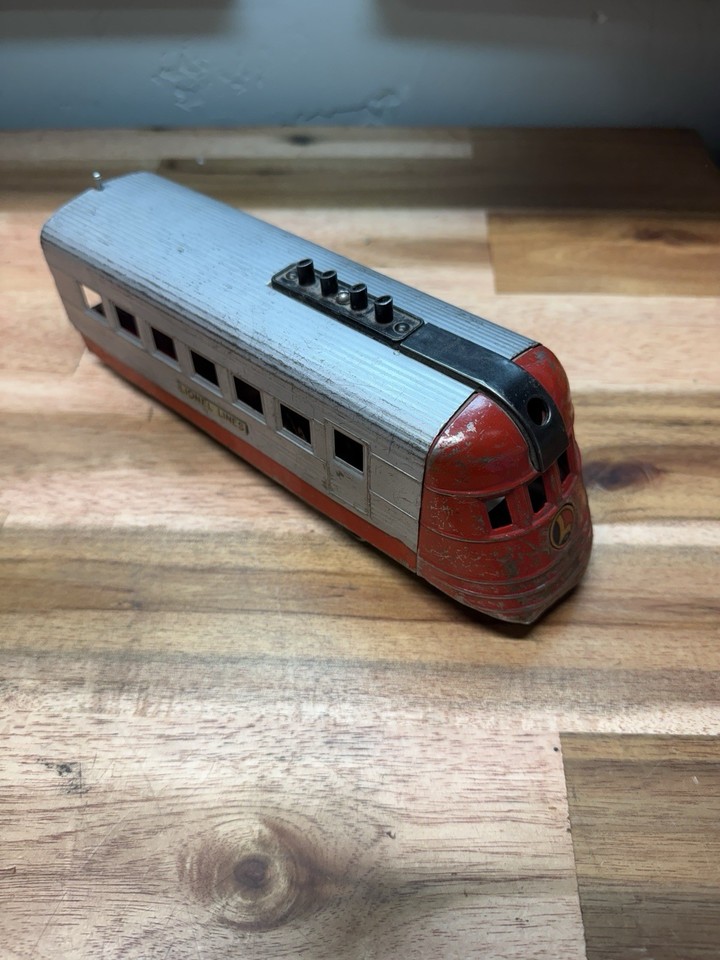 Lionel Prewar 1700E Red & Silver Junior Streamliner Loco Power Car ...