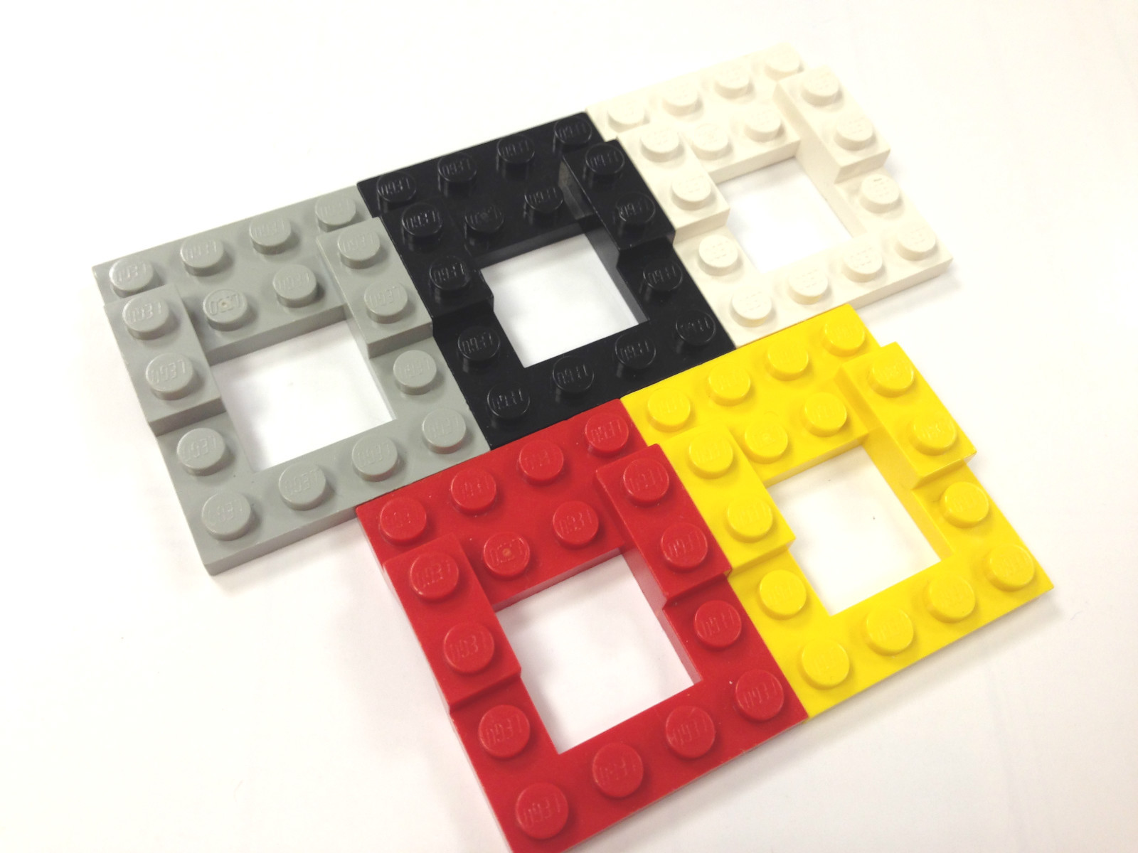 LEGO 4211 Vehicle, Base 4 x 5 - FREE P&P! | eBay UK