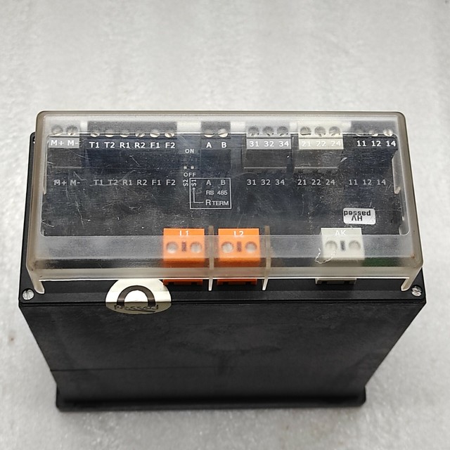 BENDER IRDH375 A-Isometer IRDH375B-435 Isolierung Monitoring Gerät ...