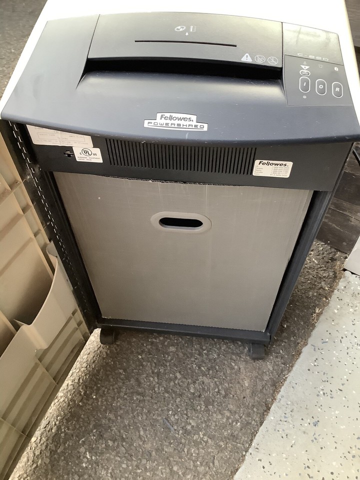 Fellowes C-220 PowerShred Strip-Cut Small Office Shredder. | eBay