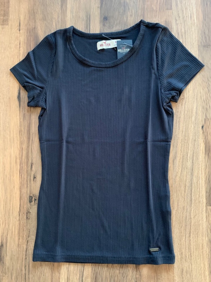 HOLLISTER NAVY RIBBED SHORT SLEEVE TOP SIZE XS NWT | eBay UK