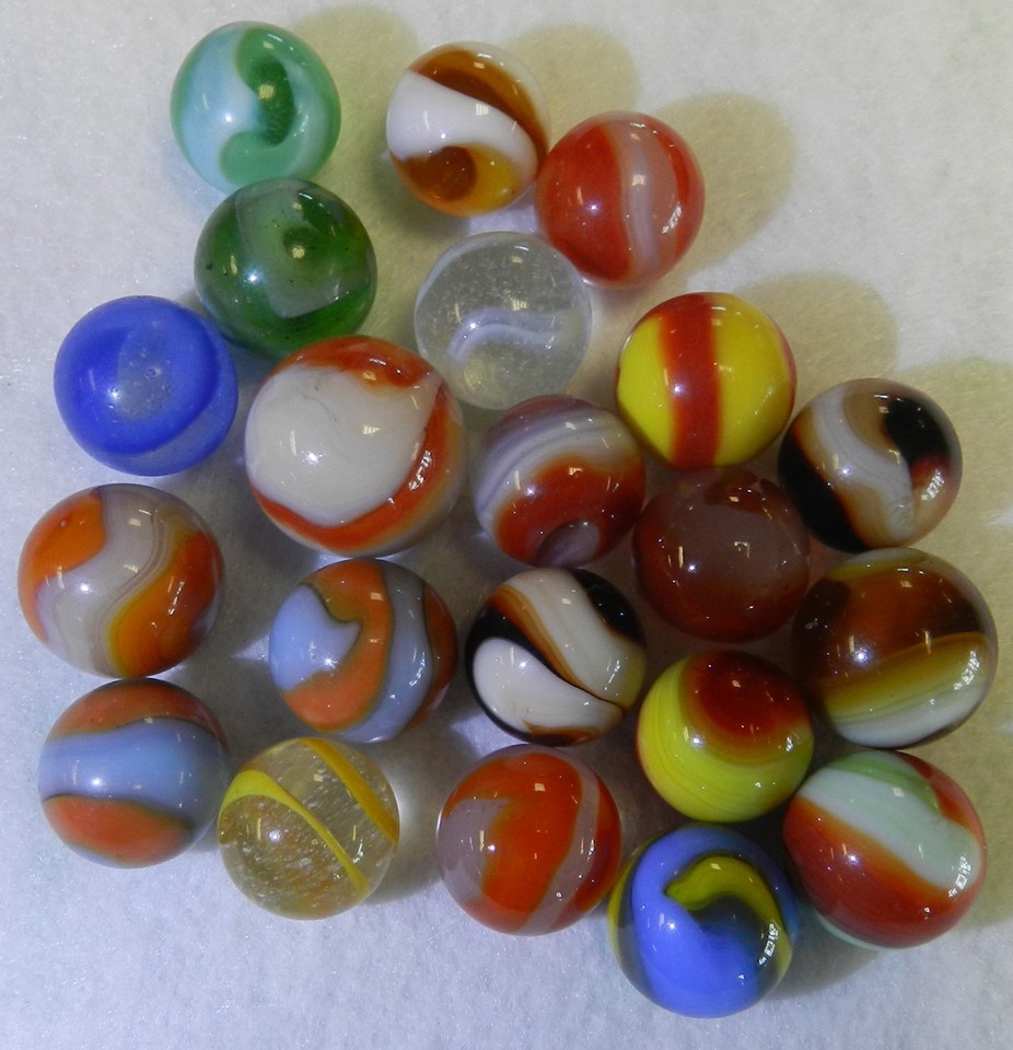 #19465m Vintage Group of 20 Ungraded Akro Agate Corkscrew Marbles .61 ...