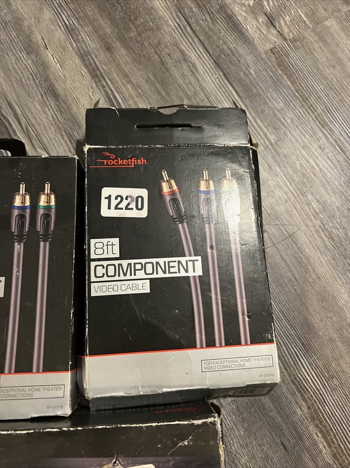 Rocketfish 4-Pair RF-SSVC4 Black Stereo Speaker Selector + (2 ...