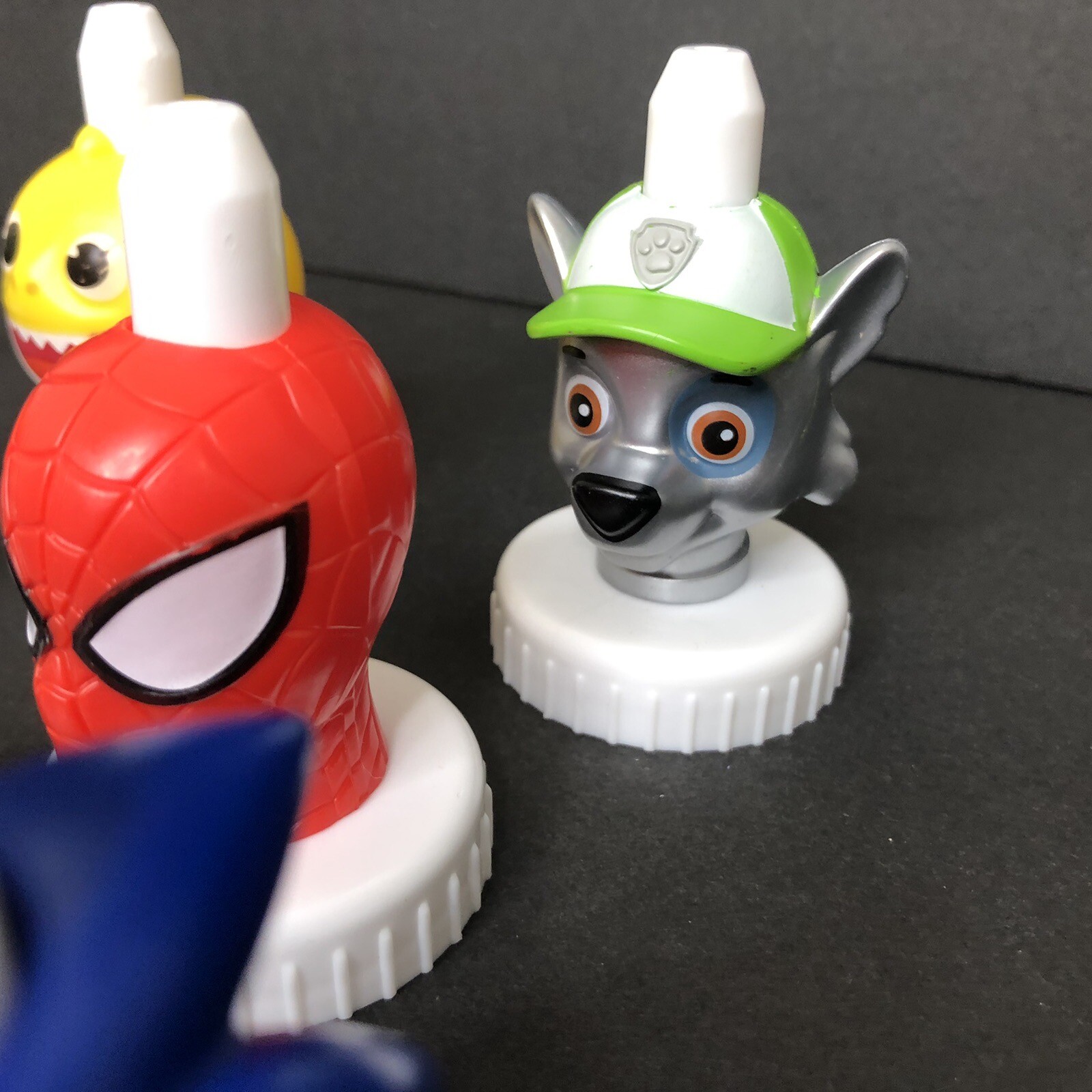 Lot of 7 Good 2 Grow Juice Toppers Minnie Mouse,Sonic, Spider-Man ...