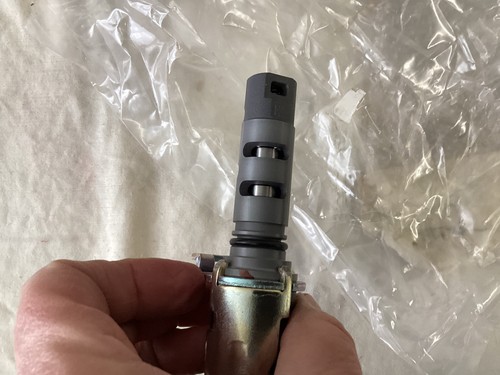 GM 88972519 Rocker Arm Oil Control Solenoid Valve, 2003-2006 Vibe | eBay