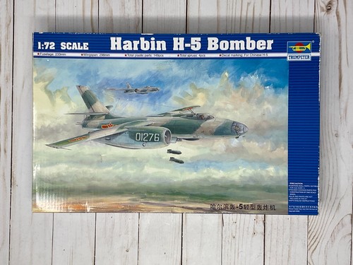 Trumpeter 1/72 01603 Harbin H-5 Bomber Model Kit COMPLETE G04 | eBay