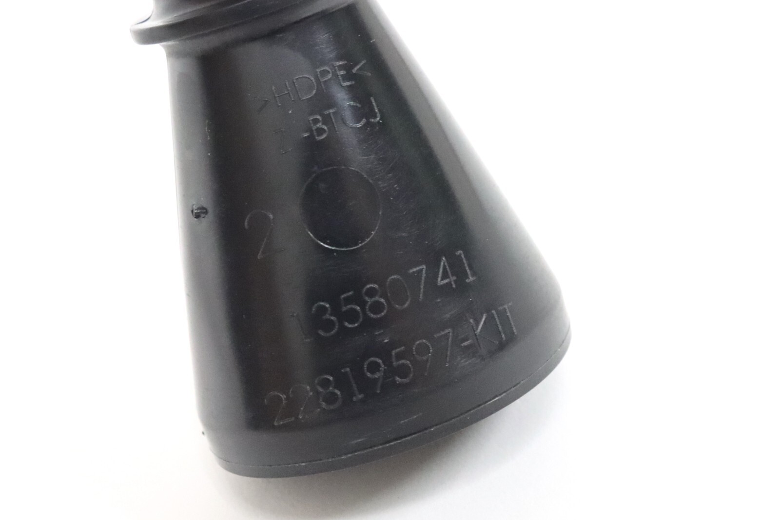 Genuine GM Fuel Filler Neck Adapter Funnel Tube NEW OEM 13580741 ...