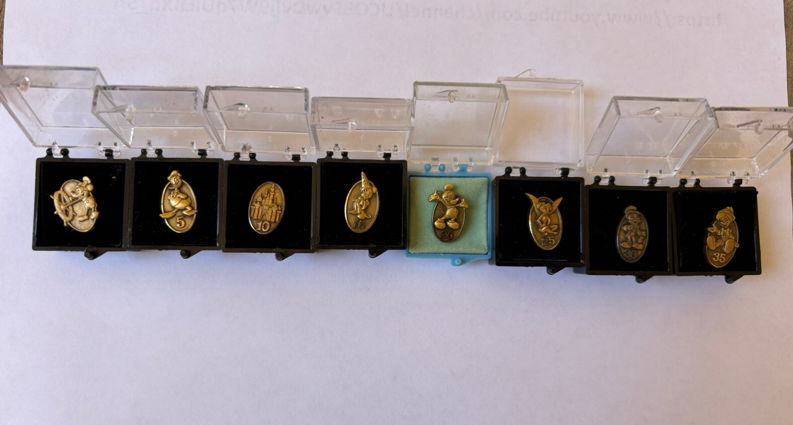 Lot of 8 Disneyland Cast Member Service Pins in original boxes - 1 To ...