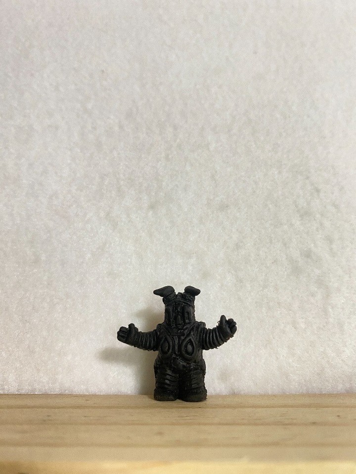 Ultraman Kaiju Zetton Mini Figure Eraser KinKeshi SFX TV From Japan ...