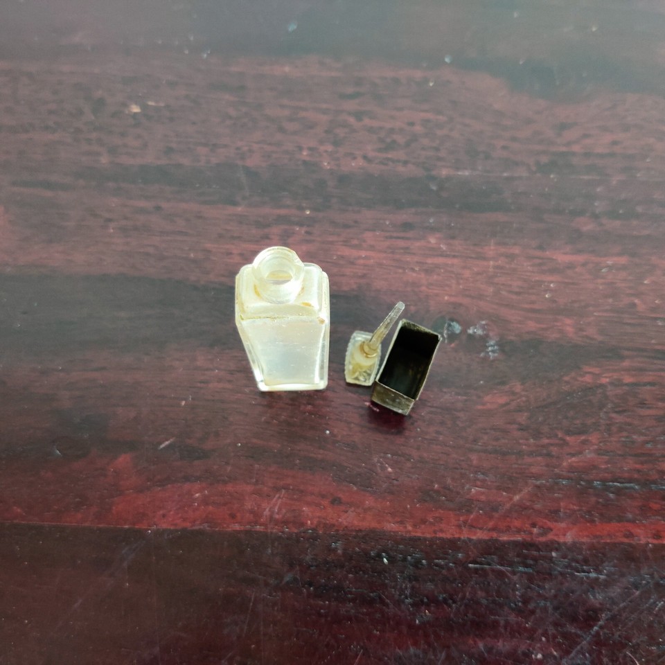 1940s Vintage Vetro Trasparente Profumo Bottiglia Ottone Cap da ...