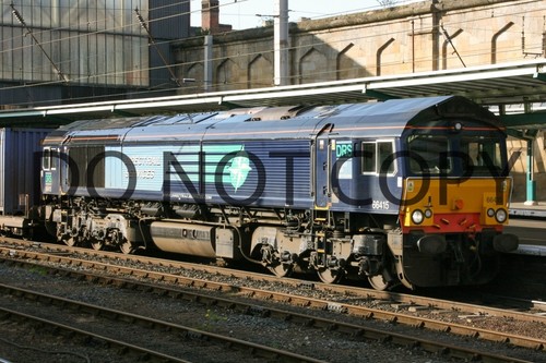 UK DIESEL TRAIN RAILWAY PHOTOGRAPH OF CLASS 66 66415 LOCO. RM66-556 | eBay