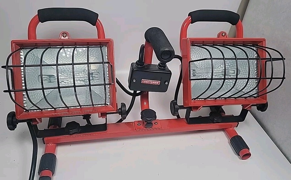 Craftsman Double Work Light Halogen Tripod Red 250W & 500W With Case ...