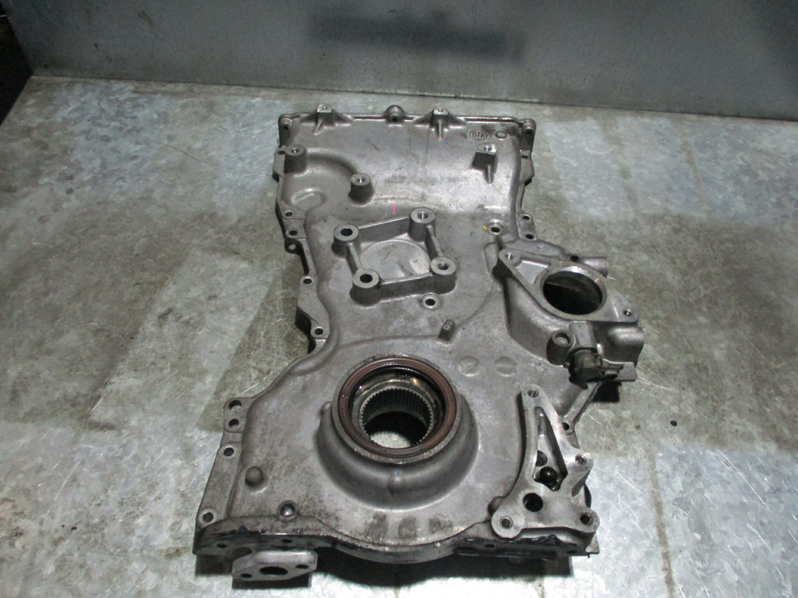 MITSUBISHI L200 2.4 16V DIESEL 4N15 FRONT TIMING CASE COVER OIL PUMP ...