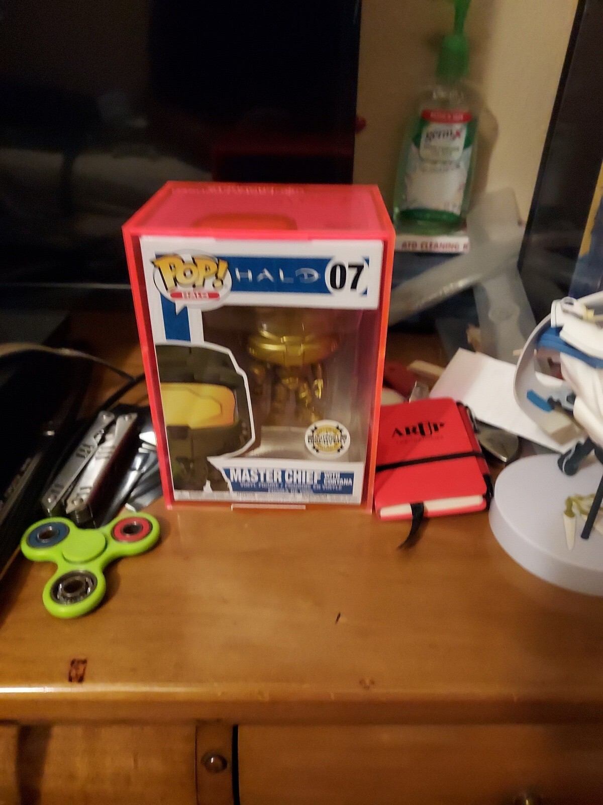 Funko Pop! Halo Gold Master Chief With Cortana 07 Outpost Discovery ...