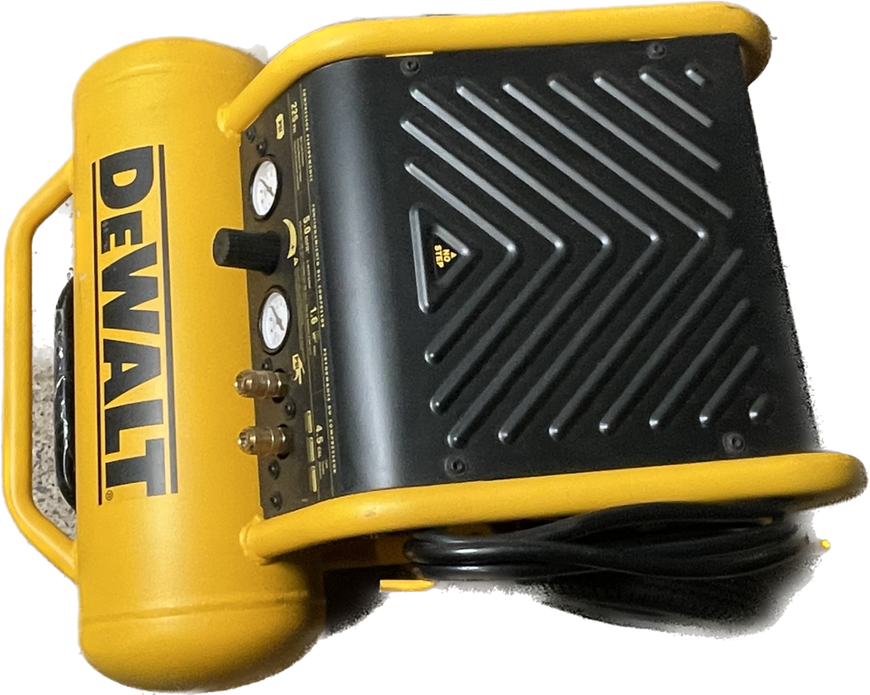 DeWALT D55146 4.5 Gallon 200 PSI Portable Air Tool Compressor ...