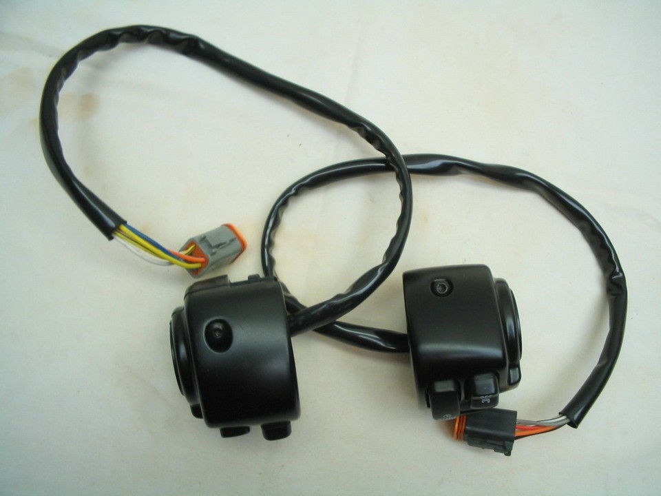 Right & Left Handlebar Control Switch Packs Start Run Horn Dimmer Turn ...