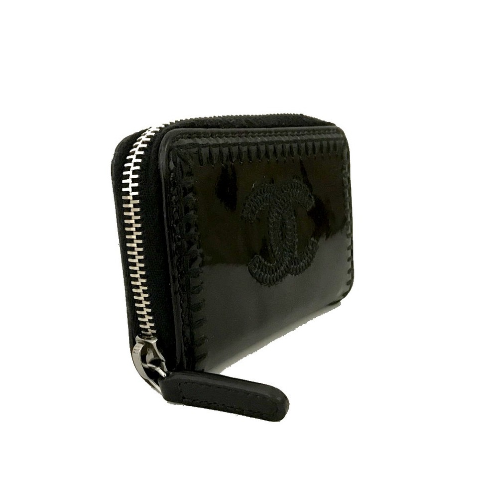 EGA CHANEL CC Logo Patent Leather Zippy Coin Purse Wallet Black/3BK0772 ...