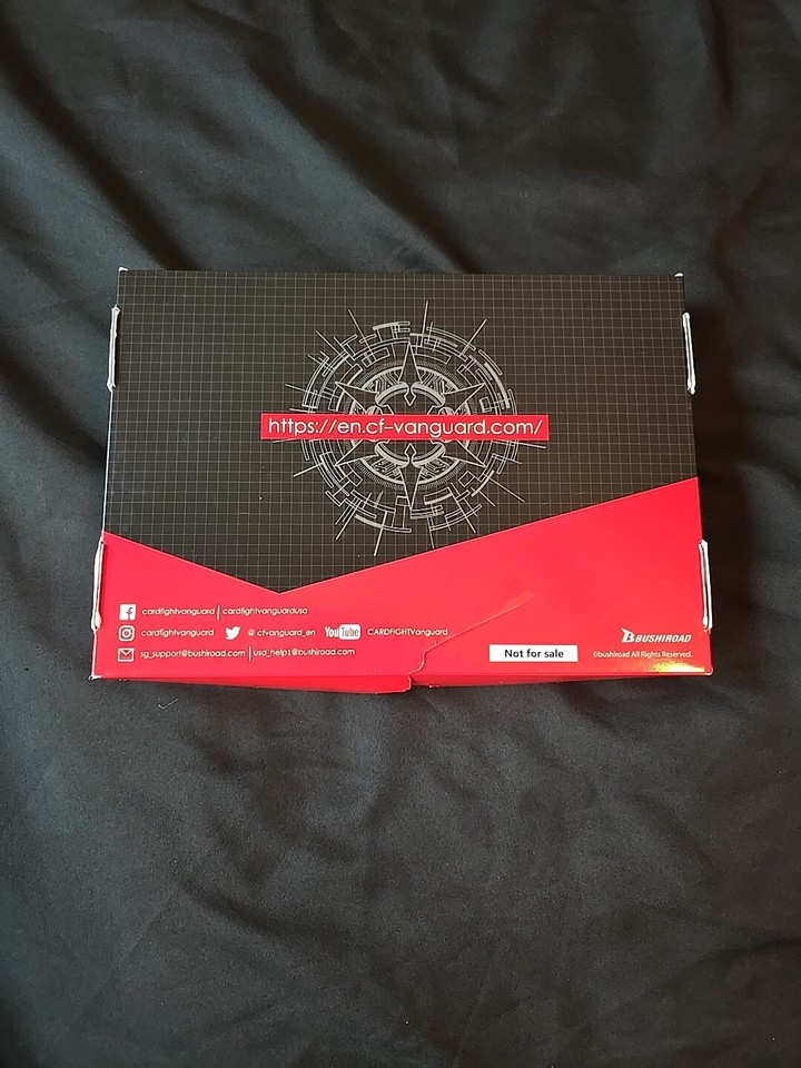 Cardfight Vanguard: Overdress Starter Promo Kit 3 Posters, 2 card sets ...