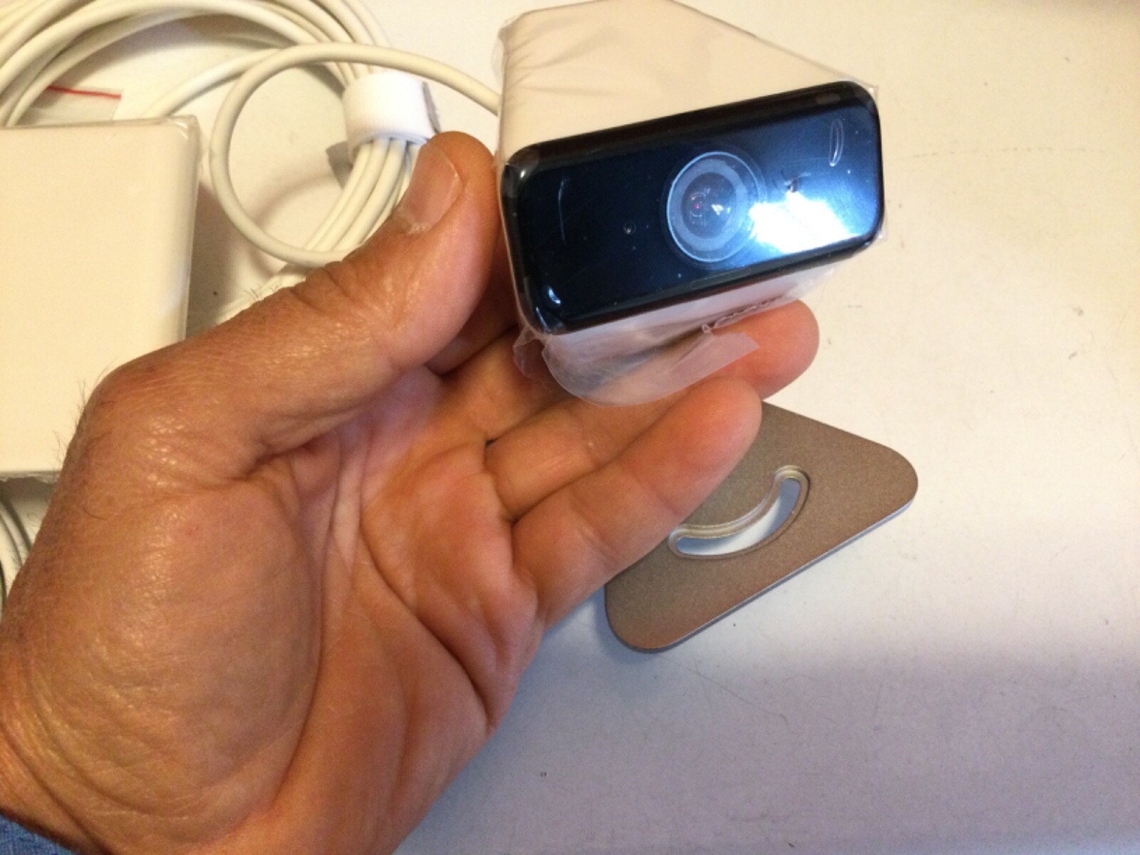 Xfinity HD 720p Wireless Indoor/Outdoor Comcast Home Security Camera ...