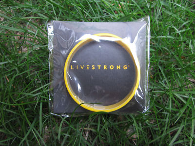1 XXL Livestrong Band Bracelet Nike Lance Armstrong WRISTBAND Bike Free ...
