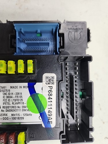 20-21 Jeep Compass Body Control Module Fuse Relay Box P68411149AE ...