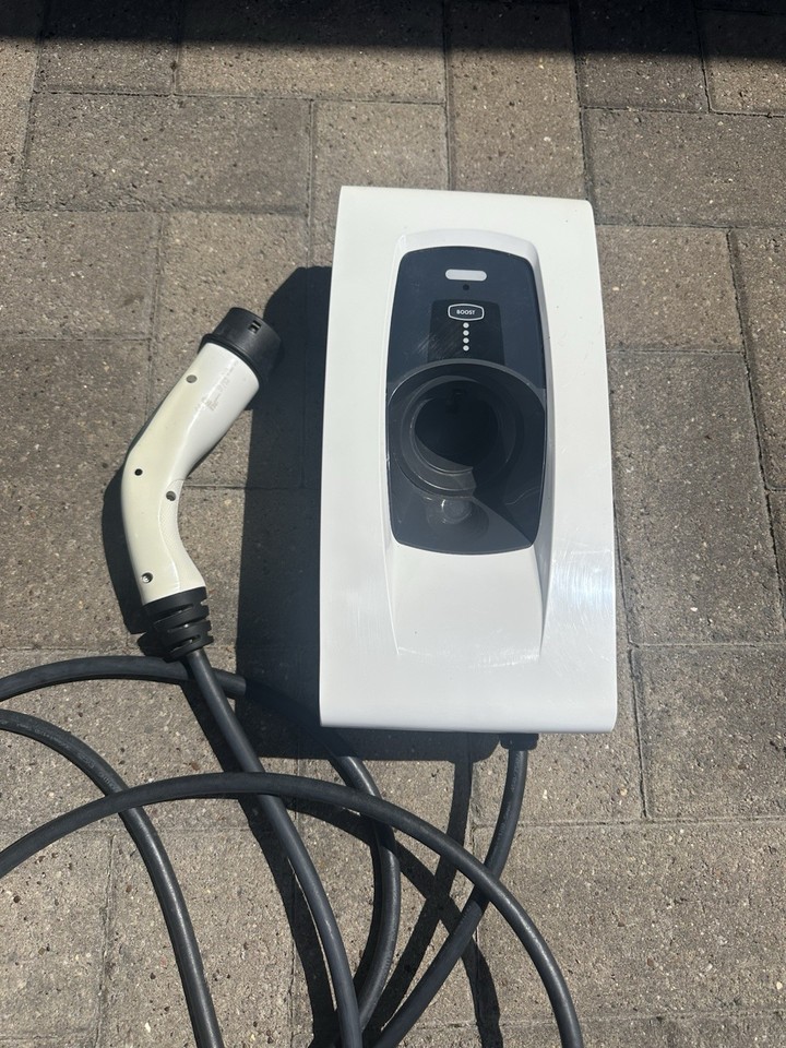 INDRA SMART PRO EV charger wi fi connectable - 7kw excellent condition ...