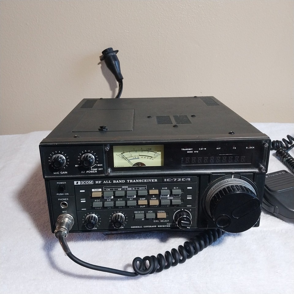 Icom IC-720A Ham Radio HF Transceiver + Kenwood Handheld + YAESU ...