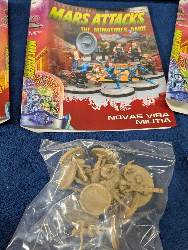NEW Mars Attacks the Miniatures Game Core + 3 NEW Expansions Bundle ...