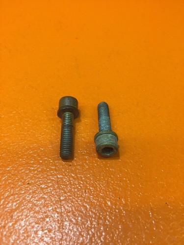 STIHL 009 L 010 011 012 AV AVE AVT CYLINDER BOLTS FOR 2 BOLT CYL. USED ...