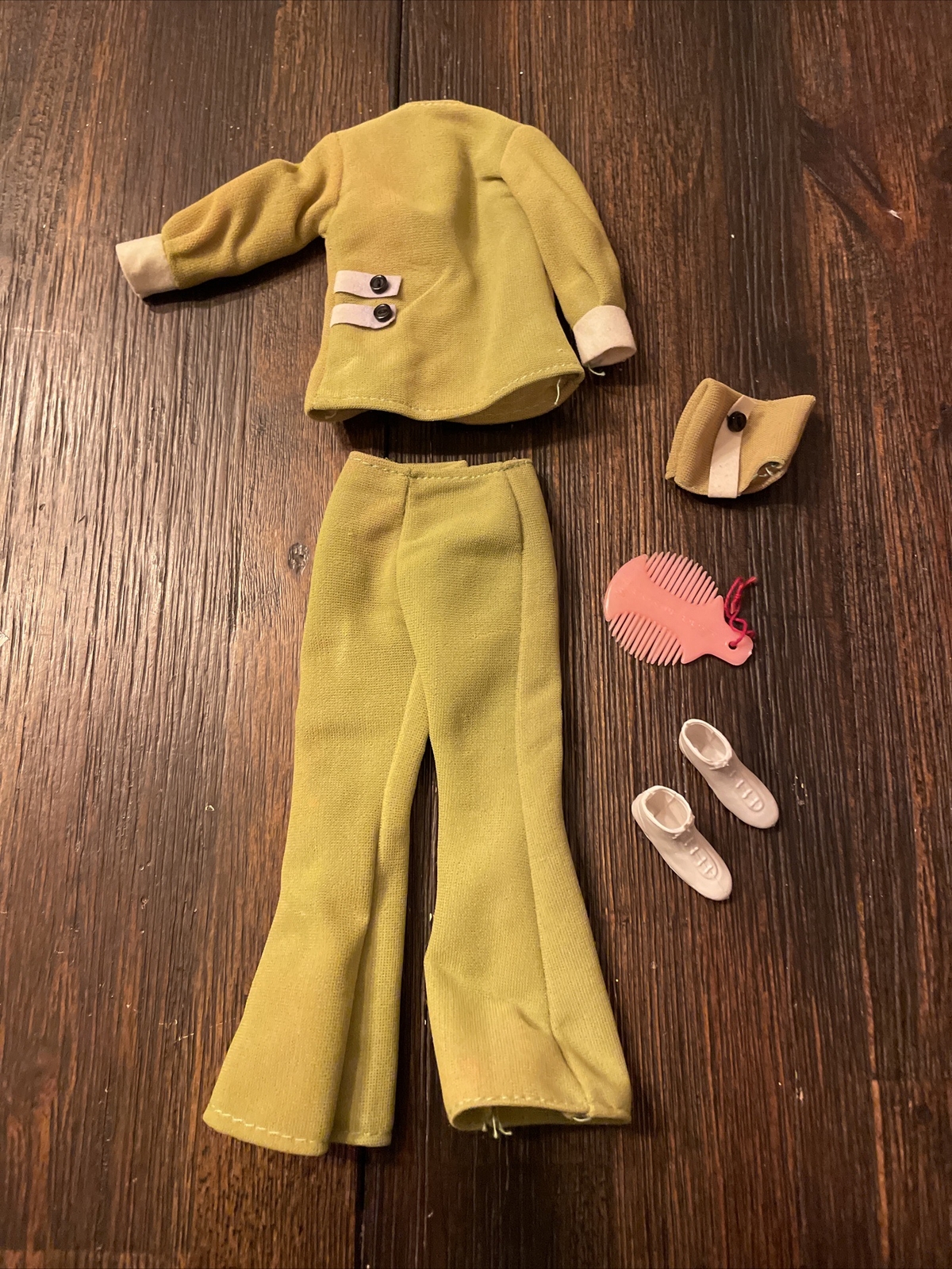 VTG Maddie Mod Mego Barbie Clone Green With Envy Doll Groovy Outfit ...