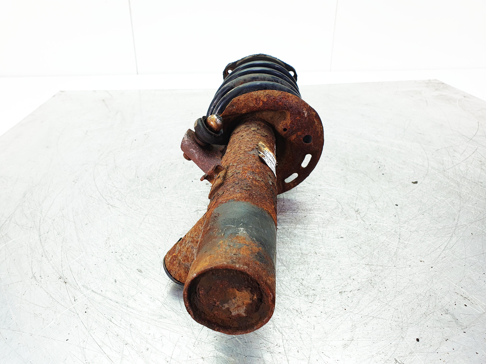 VW Volkswagen Scirocco Shock Absorber Front Left or Right Side 2011 ...