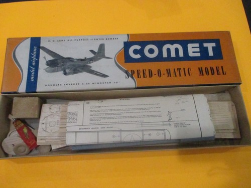 VTG 1945 COMET AIRPLANE BALSA WOOD MODEL KIT # P2 DOUGLAS INVADER ...