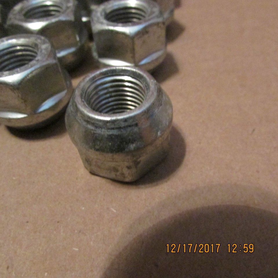 GM # 9595174 LUG NUTS * USED , BUT NICE * " 24 FOR 1 SALE " | eBay