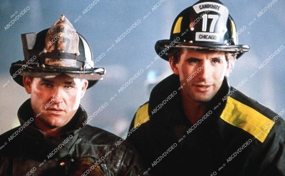35m-15459 Kurt Russell William Baldwin film Backdraft 35m-15459 35m ...