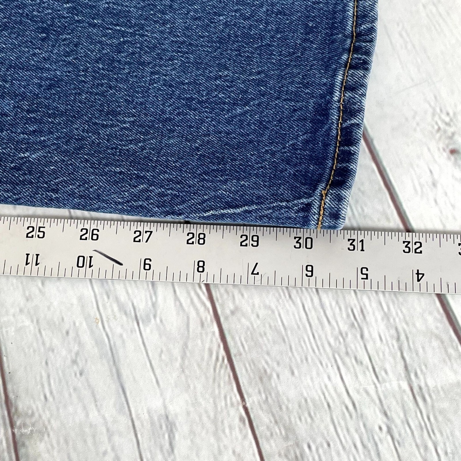 Levi's 501s 33 x 32 Star Bleach Design Button Fly Cus… - Gem