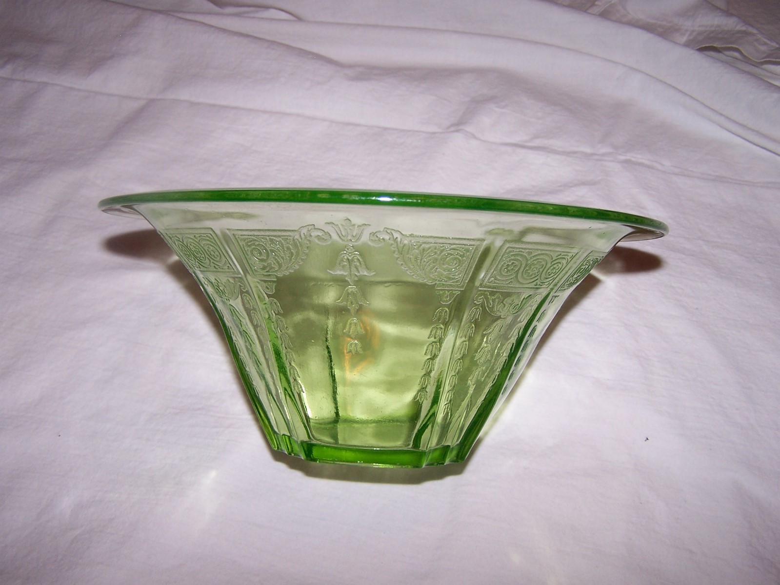 Vintage GREEN PRINCESS Pattern DEPRESSION GLASS Hat Shaped BOWL | eBay