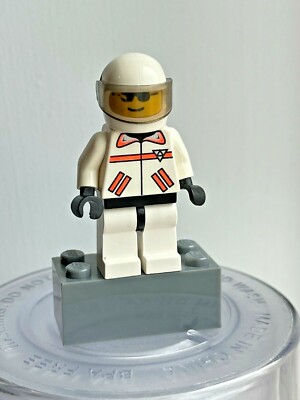 LEGO Minifigure RES-Q RES-Q1 Rescue Worker Vintage | eBay
